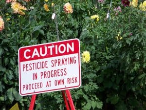 Pesticide-spraying-sign | Healthy Building Science, Inc.